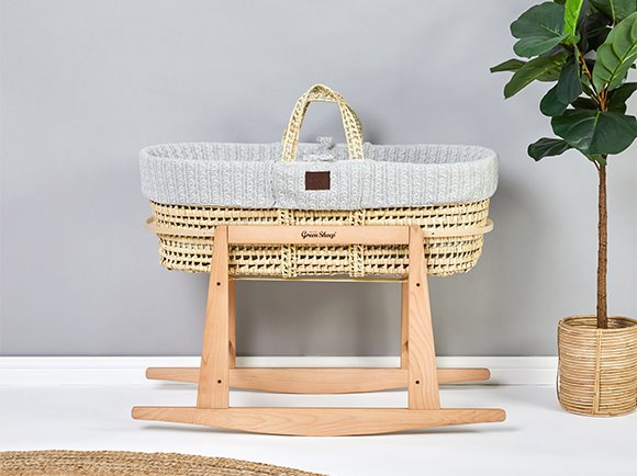 A Guide to Luxury Moses Baskets: Choosing a Basket, Stand & Sheets ...