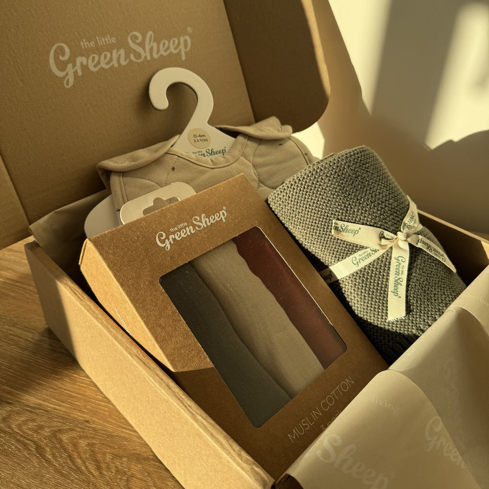 Organic Baby Gifts | Bedding, Sleepwear & Gift Sets & The Little Green ...
